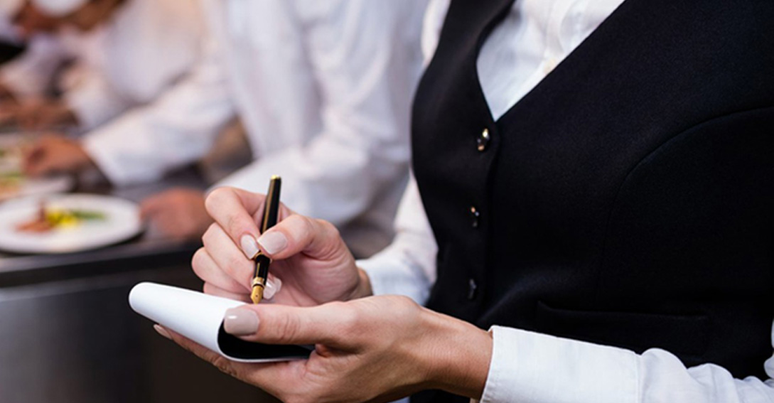 Čašník/Servírka | Hotel Tenis Zvolen